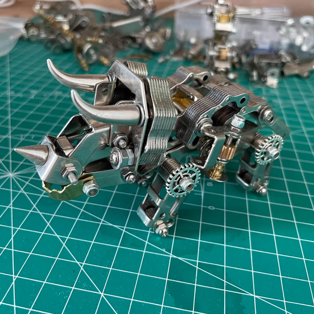 Dragon 3D DIY Steampunk Metal Assembly Model Creative Toy - EngineDIY