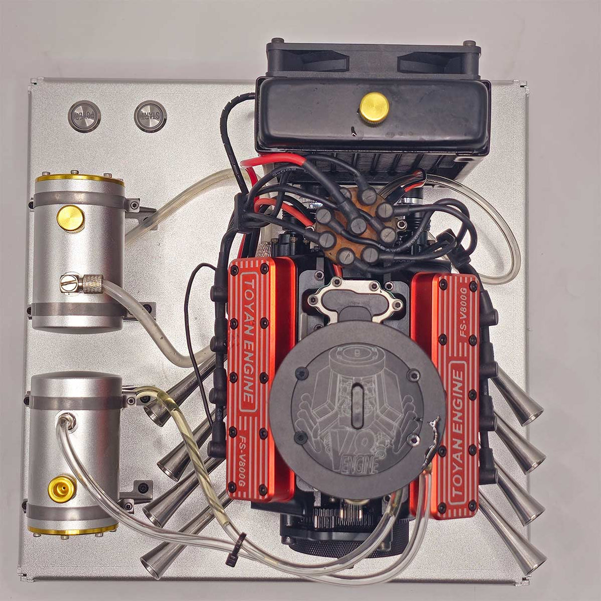TOYAN FS-V800WGPC V8 Engine With Starter Kit, Stand and Accessories-On ...