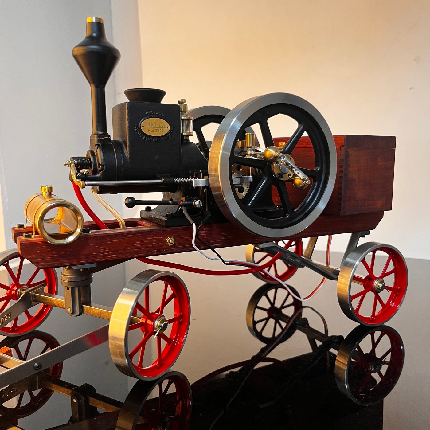 RETROL HM-01 Hit and Miss Stationary Engine Full Set with Transport Ca ...