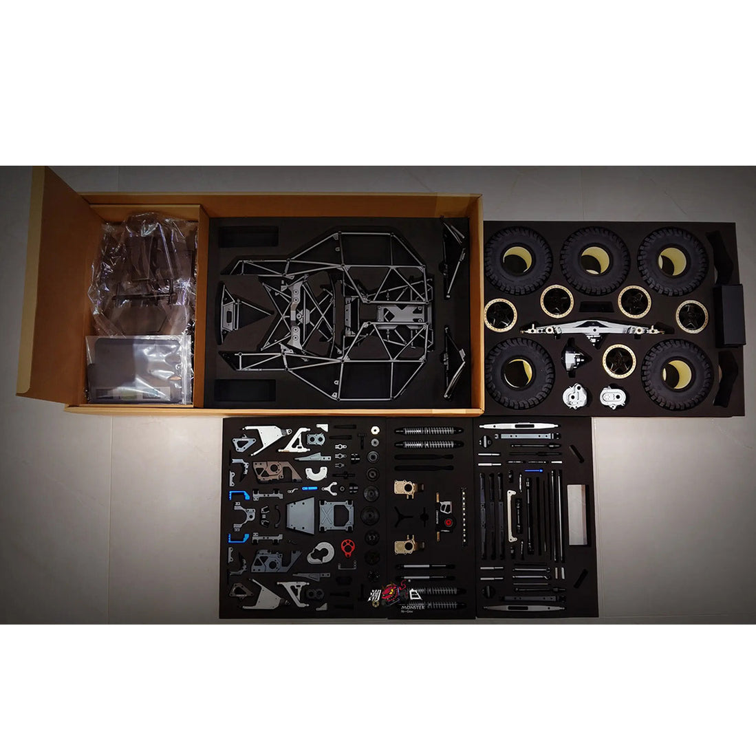 Capo U4 CD1582X Queen 1/8 Scale RC Off-Road Crawler Vehicle Model Kit ...